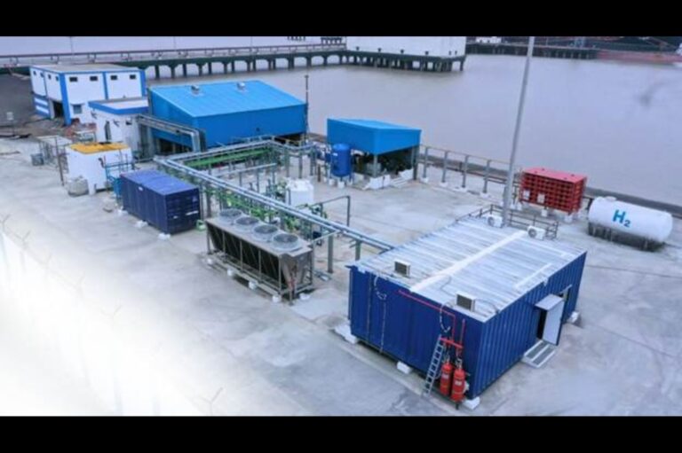 Union Minister Sarbananda Sonowal Inaugurates 1 MW Green Hydrogen Plant ...